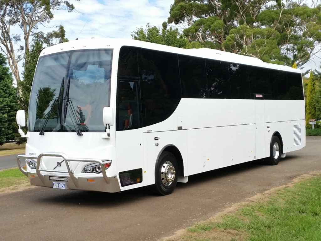 McDermott's | Coach Charter