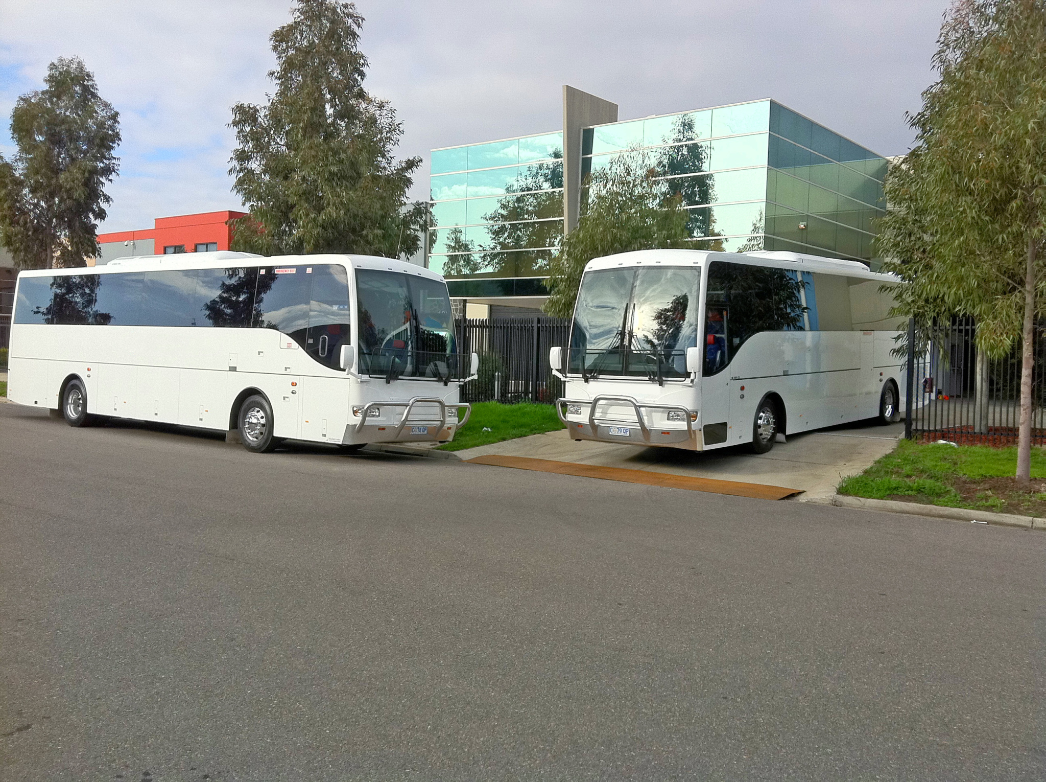 McDermott's | Large Premium Touring Coaches